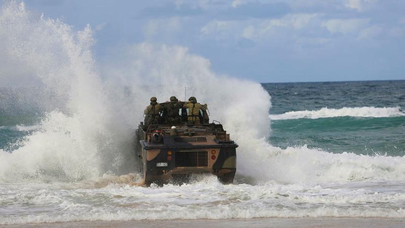 Specialists Tackle Rough Surf with Expertise | Mirage News